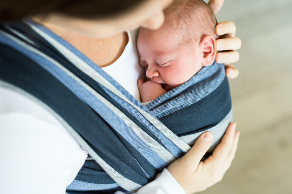 A New Mom’s Guide to Baby Wearing | Mama Source